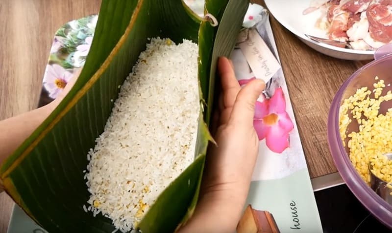 Bánh tét: Une touche de tradition du Sud sur les tables de Têt